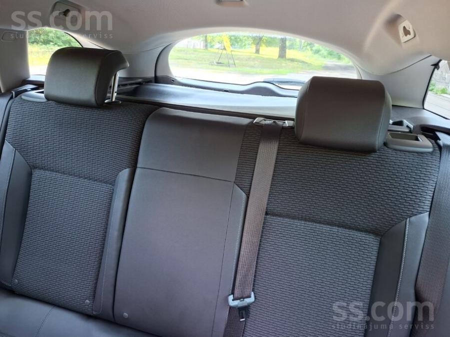 Pelēks Opel Insignia 2013 Rīga, ar dzinēja tilpumu 2.00 L un nobraukumu 0 tūkst. km par 4750 €, foto 10 vietnē AUTOMOTO.COM.LV