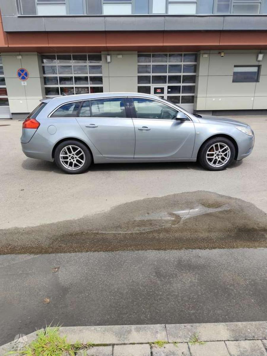 Grey Opel Insignia 2013 in Alytus, with an engine capacity of 1.96 L and mileage of 316 thousand km for 3000 €, photo 13 on AUTOMOTO.COM.LV