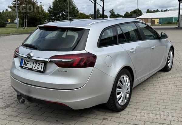 Pelēks Opel Insignia 2013 Rīga, ar dzinēja tilpumu 2.00 L un nobraukumu 374 tūkst. km par 2550 €, foto 4 vietnē AUTOMOTO.COM.LV