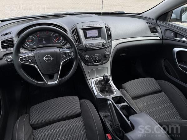 Pelēks Opel Insignia 2013 Rīga, ar dzinēja tilpumu 2.00 L un nobraukumu 374 tūkst. km par 2550 €, foto 6 vietnē AUTOMOTO.COM.LV