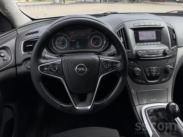 Pelēks Opel Insignia 2013 Rīga, ar dzinēja tilpumu 2.00 L un nobraukumu 374 tūkst. km par 2550 €, foto 7 vietnē AUTOMOTO.COM.LV