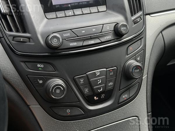 Pelēks Opel Insignia 2013 Rīga, ar dzinēja tilpumu 2.00 L un nobraukumu 374 tūkst. km par 2550 €, foto 10 vietnē AUTOMOTO.COM.LV