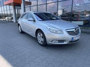 Pelēks Opel Insignia 2013 Viļņa, ar dzinēja tilpumu 1.96 L un nobraukumu 266 tūkst. km par 3900 €, foto 4 vietnē AUTOMOTO.COM.LV