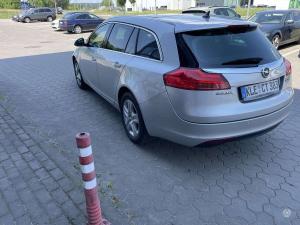 Pelēks Opel Insignia 2013 Viļņa, ar dzinēja tilpumu 1.96 L un nobraukumu 266 tūkst. km par 3900 €, foto 5 vietnē AUTOMOTO.COM.LV