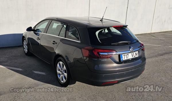 Grey Opel Insignia 2013 in Tallinn, with an engine capacity of 2.00 L and mileage of 247 thousand km for 5500 €, photo 8 on AUTOMOTO.COM.LV