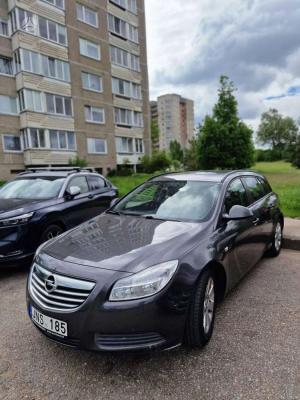 Pelēks Opel Insignia 2013 Viļņa, ar dzinēja tilpumu 1.96 L un nobraukumu 304 tūkst. km par 2150 €, foto  vietnē AUTOMOTO.COM.LV