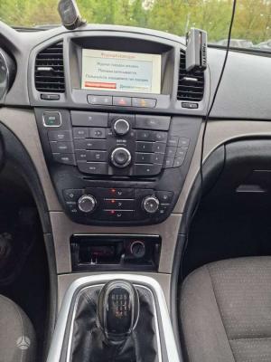 Pelēks Opel Insignia 2013 Viļņa, ar dzinēja tilpumu 1.96 L un nobraukumu 304 tūkst. km par 2150 €, foto 7 vietnē AUTOMOTO.COM.LV