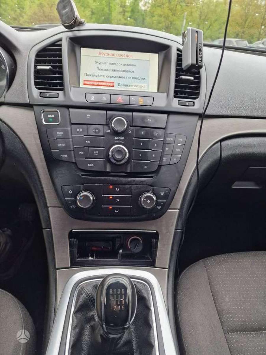 Pelēks Opel Insignia 2013 Viļņa, ar dzinēja tilpumu 1.96 L un nobraukumu 304 tūkst. km par 2150 €, foto 7 vietnē AUTOMOTO.COM.LV