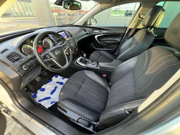 Pelēks Opel Insignia 2013 Šauļi, ar dzinēja tilpumu 1.96 L un nobraukumu 243 tūkst. km par 3700 €, foto 8 vietnē AUTOMOTO.COM.LV