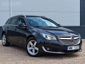 Grey Opel Insignia 2013 in Tukums, with an engine capacity of 2.00 L and mileage of 351 thousand km for 5500 €, photo  on AUTOMOTO.COM.LV