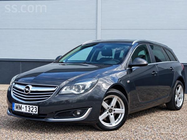 Opel Insignia 2013 in Tukums on AUTOMOTO.COM.LV Grey Opel Insignia 2013 in Tukums, with an engine capacity of 2.00 L and mileage of 351 thousand km for 5500 €, photo 3 on AUTOMOTO.COM.LV