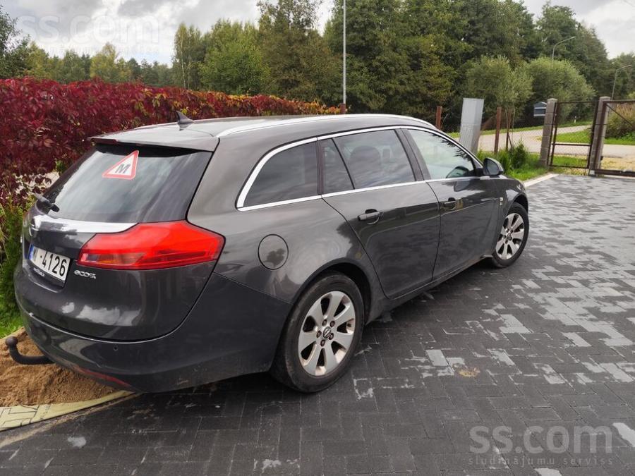 Pelēks Opel Insignia 2013 Rīga, ar dzinēja tilpumu 2.00 L un nobraukumu 310 tūkst. km par 1550 €, foto 6 vietnē AUTOMOTO.COM.LV