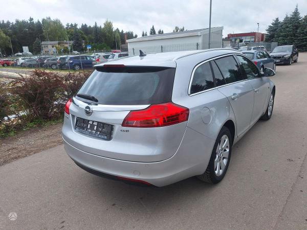Pelēks Opel Insignia 2013 Utena, ar dzinēja tilpumu 2.00 L un nobraukumu 243 tūkst. km par 3550 €, foto 5 vietnē AUTOMOTO.COM.LV