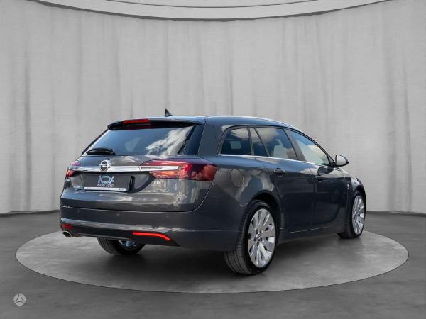 Grey Opel Insignia 2014 in Marijampole, with an engine capacity of 1.96 L and mileage of 301 thousand km for 5850 €, photo 11 on AUTOMOTO.COM.LV
