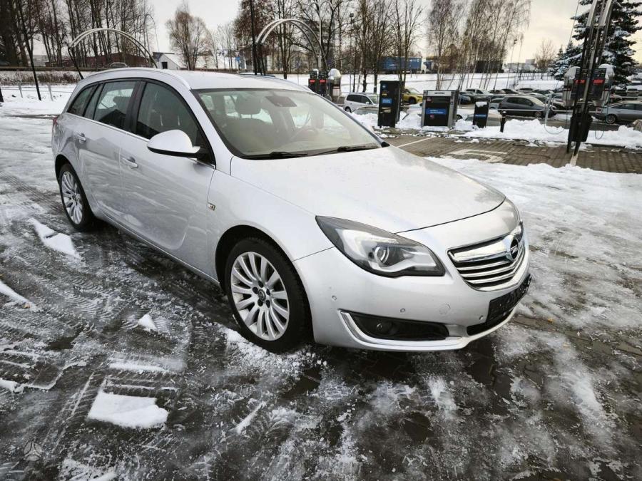 Grey Opel Insignia 2014 in Kaunas, with an engine capacity of 1.96 L and mileage of 286 thousand km for 4850 €, photo 6 on AUTOMOTO.COM.LV