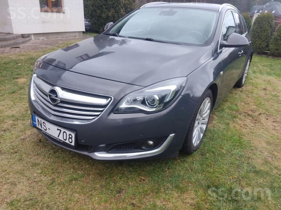 Grey Opel Insignia 2014 in Riga, with an engine capacity of 2.00 L and mileage of 233 thousand km for 4750 €, photo 12 on AUTOMOTO.COM.LV