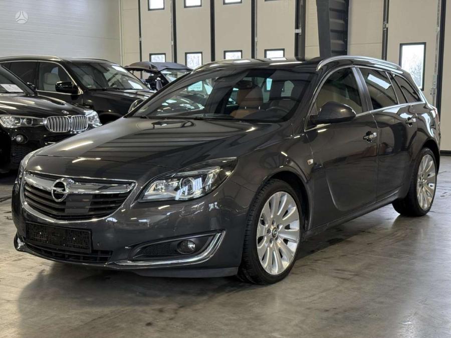 Grey Opel Insignia 2014 in Marijampole, with an engine capacity of 1.96 L and mileage of 186 thousand km for 6700 €, photo 5 on AUTOMOTO.COM.LV