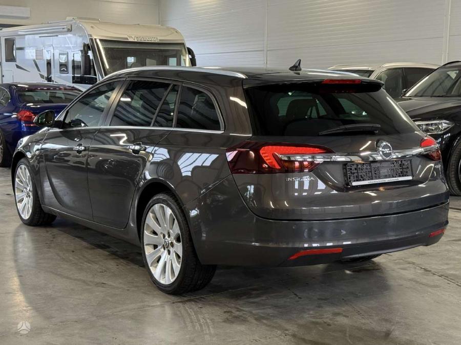 Grey Opel Insignia 2014 in Marijampole, with an engine capacity of 1.96 L and mileage of 186 thousand km for 6700 €, photo 6 on AUTOMOTO.COM.LV
