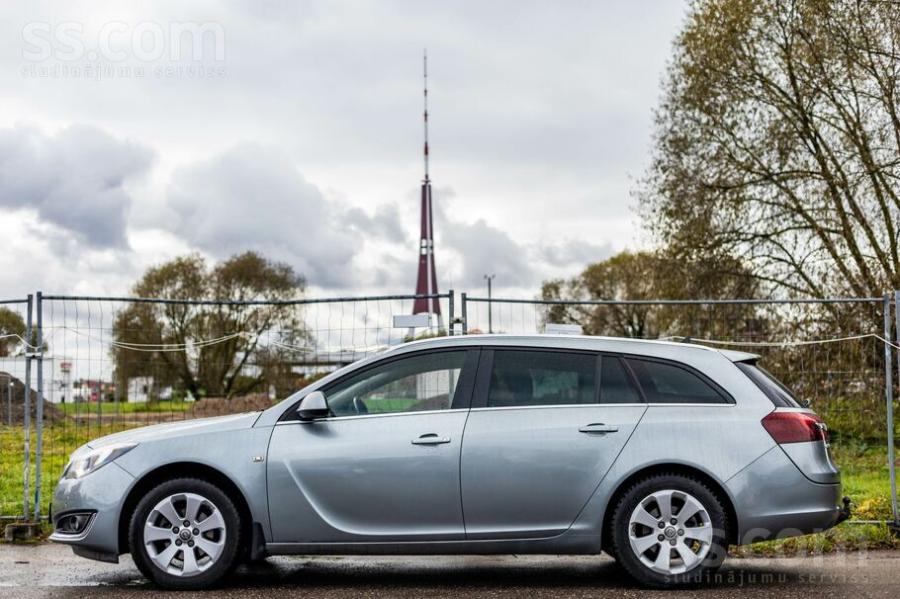 Pelēks Opel Insignia 2014 Rīga, ar dzinēja tilpumu 2.00 L un nobraukumu 280 tūkst. km par 6390 €, foto 4 vietnē AUTOMOTO.COM.LV