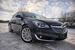 Grey Opel Insignia 2014 in Pakruojis, with an engine capacity of 1.96 L and mileage of 273 thousand km for 4100 €, photo 6 on AUTOMOTO.COM.LV