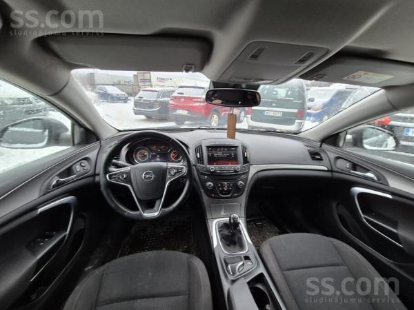 Pelēks Opel Insignia 2014 Rīga, ar dzinēja tilpumu 2.00 L un nobraukumu 336 tūkst. km par 4990 €, foto 10 vietnē AUTOMOTO.COM.LV