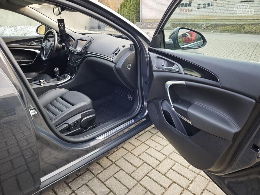 Grey Opel Insignia 2014 in Vilnius, with an engine capacity of 1.40 L and mileage of 141 thousand km for 6200 €, photo 12 on AUTOMOTO.COM.LV