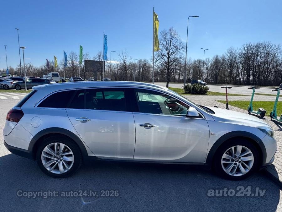 Pelēks Opel Insignia 2014 Tallina, ar dzinēja tilpumu 2.00 L un nobraukumu 209 tūkst. km par 6500 €, foto 3 vietnē AUTOMOTO.COM.LV