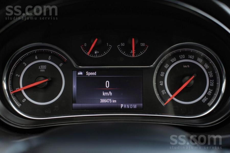 Pelēks Opel Insignia 2014 Rīga, ar dzinēja tilpumu 2.00 L un nobraukumu 386 tūkst. km par 5990 €, foto 19 vietnē AUTOMOTO.COM.LV