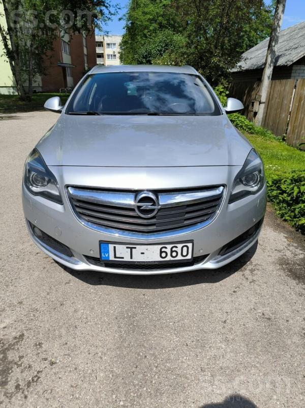 Pelēks Opel Insignia 2014 Ogre, ar dzinēja tilpumu 2.00 L un nobraukumu 288 tūkst. km par 6499 €, foto 1 vietnē AUTOMOTO.COM.LV