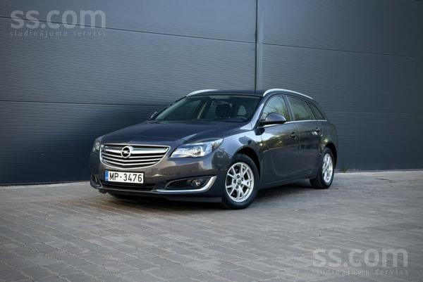 Pelēks Opel Insignia 2014 Rīga, ar dzinēja tilpumu 2.00 L un nobraukumu 207 tūkst. km par 5595 €, foto 1 vietnē AUTOMOTO.COM.LV