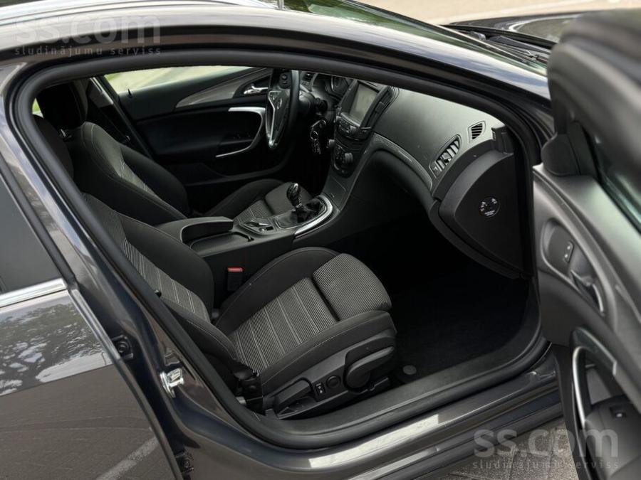 Pelēks Opel Insignia 2014 Jūrmala, ar dzinēja tilpumu 2.00 L un nobraukumu 312 tūkst. km par 4990 €, foto 9 vietnē AUTOMOTO.COM.LV