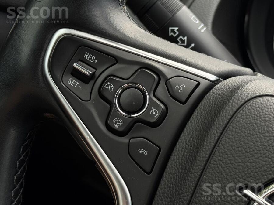 Pelēks Opel Insignia 2014 Jūrmala, ar dzinēja tilpumu 2.00 L un nobraukumu 312 tūkst. km par 4990 €, foto 17 vietnē AUTOMOTO.COM.LV