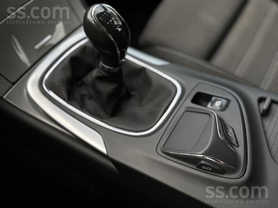 Pelēks Opel Insignia 2014 Jūrmala, ar dzinēja tilpumu 2.00 L un nobraukumu 312 tūkst. km par 4990 €, foto 21 vietnē AUTOMOTO.COM.LV