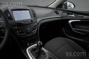 Pelēks Opel Insignia 2014 Jelgava, ar dzinēja tilpumu 2.00 L un nobraukumu 273 tūkst. km par 5500 €, foto 15 vietnē AUTOMOTO.COM.LV