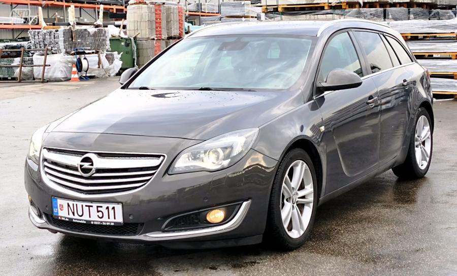 Grey Opel Insignia 2014 in Vilnius, with an engine capacity of 2.00 L and mileage of 308 thousand km for 4500 €, photo 4 on AUTOMOTO.COM.LV