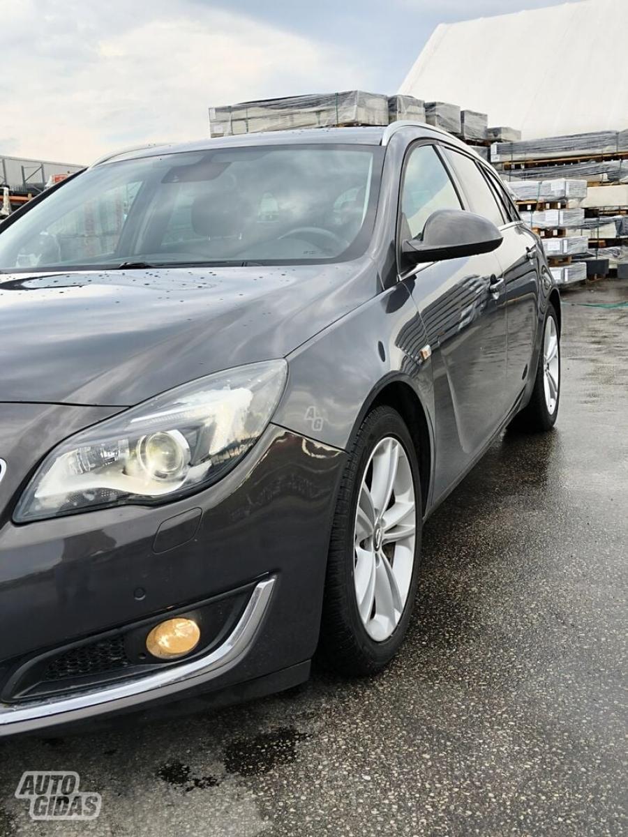 Grey Opel Insignia 2014 in Vilnius, with an engine capacity of 2.00 L and mileage of 308 thousand km for 4500 €, photo 10 on AUTOMOTO.COM.LV