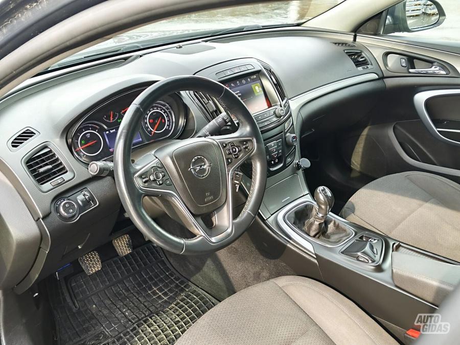 Grey Opel Insignia 2014 in Vilnius, with an engine capacity of 2.00 L and mileage of 308 thousand km for 4500 €, photo 18 on AUTOMOTO.COM.LV