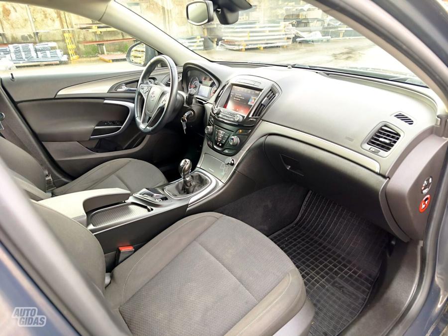 Grey Opel Insignia 2014 in Vilnius, with an engine capacity of 2.00 L and mileage of 308 thousand km for 4500 €, photo 20 on AUTOMOTO.COM.LV