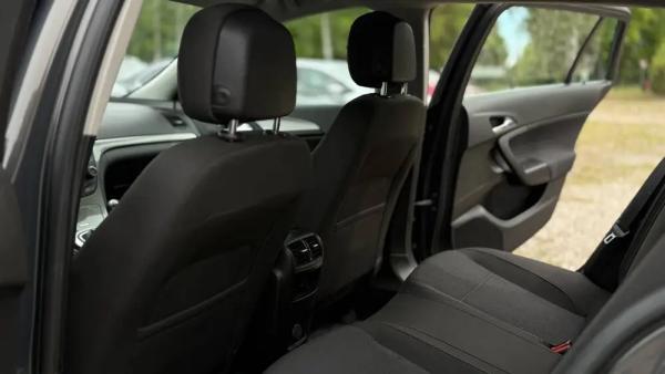 Pelēks Opel Insignia 2014 Jelgava, ar dzinēja tilpumu 2.00 L un nobraukumu 193 tūkst. km par 6490 €, foto 10 vietnē AUTOMOTO.COM.LV