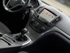 Grey Opel Insignia 2014 in Jurmala, with an engine capacity of 2.00 L and mileage of 312 thousand km for 4990 €, photo 15 on AUTOMOTO.COM.LV