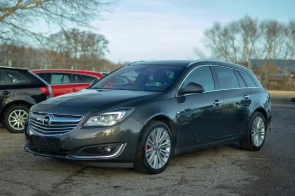 Pelēks Opel Insignia 2014 Liepāja, ar dzinēja tilpumu 1.40 L un nobraukumu 188 tūkst. km par 8450 €, foto 1 vietnē AUTOMOTO.COM.LV