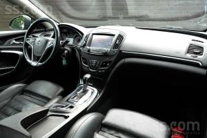 Grey Opel Insignia 2014 in Riga, with an engine capacity of 1.60 L and mileage of 234 thousand km for 5990 €, photo 6 on AUTOMOTO.COM.LV
