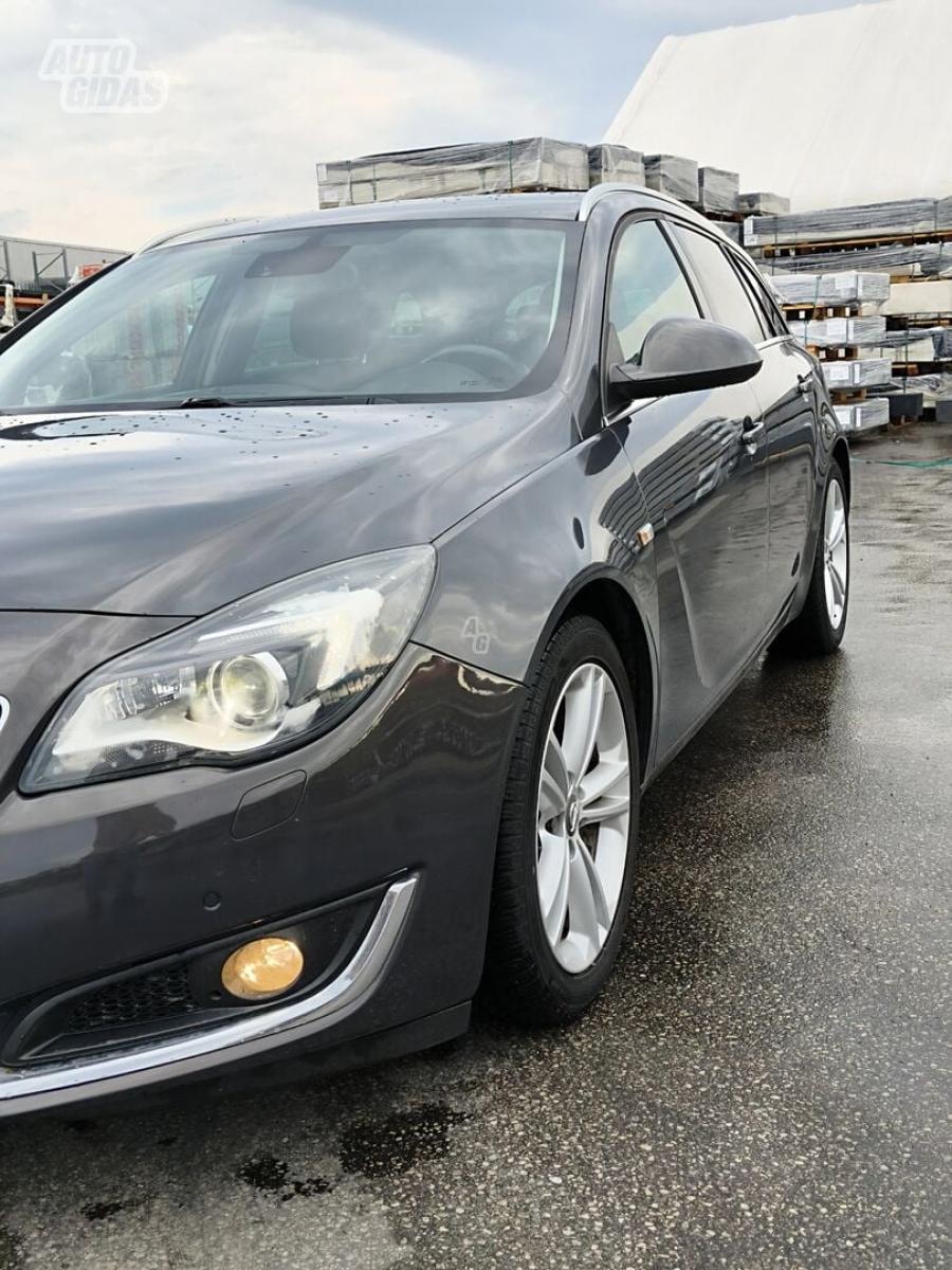 Grey Opel Insignia 2014 in Vilnius, with an engine capacity of 2.00 L and mileage of 308 thousand km for 3950 €, photo 10 on AUTOMOTO.COM.LV
