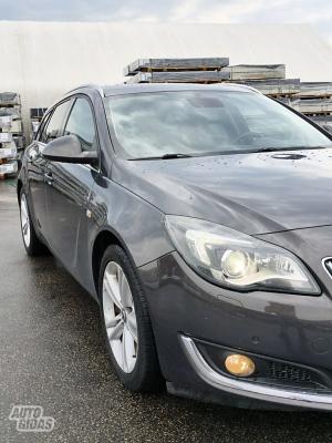 Grey Opel Insignia 2014 in Vilnius, with an engine capacity of 2.00 L and mileage of 308 thousand km for 3950 €, photo 11 on AUTOMOTO.COM.LV