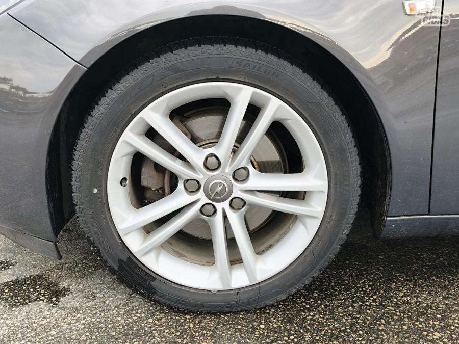 Pelēks Opel Insignia 2014 Viļņa, ar dzinēja tilpumu 2.00 L un nobraukumu 308 tūkst. km par 3950 €, foto 36 vietnē AUTOMOTO.COM.LV