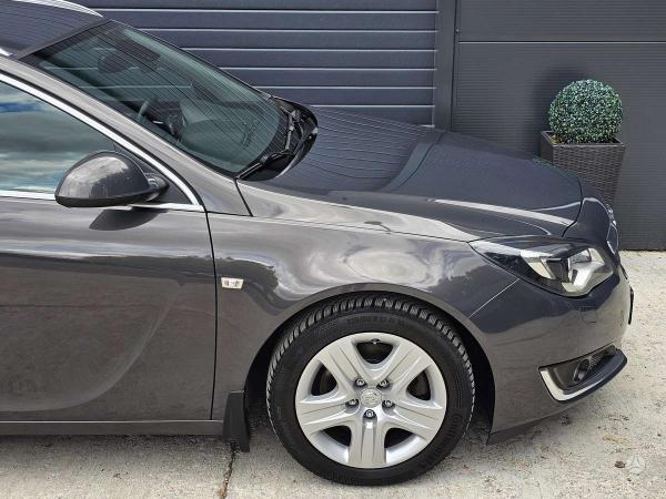 Grey Opel Insignia 2014 in Utena, with an engine capacity of 1.96 L and mileage of 280 thousand km for 3950 €, photo 10 on AUTOMOTO.COM.LV
