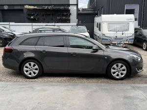 Grey Opel Insignia 2014 in Kaunas, with an engine capacity of 1.96 L and mileage of 226 thousand km for 4200 €, photo 7 on AUTOMOTO.COM.LV
