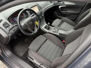 Grey Opel Insignia 2014 in Kaunas, with an engine capacity of 1.96 L and mileage of 226 thousand km for 4200 €, photo 9 on AUTOMOTO.COM.LV