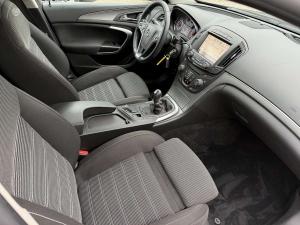 Grey Opel Insignia 2014 in Kaunas, with an engine capacity of 1.96 L and mileage of 226 thousand km for 4200 €, photo 10 on AUTOMOTO.COM.LV
