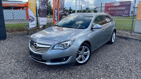 Grey Opel Insignia 2014 in Marijampole, with an engine capacity of 1.96 L and mileage of 237 thousand km for 4999 €, photo 1 on AUTOMOTO.COM.LV